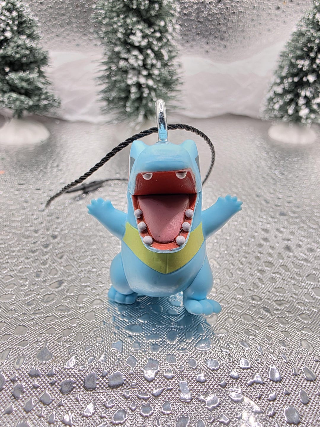 Pokémon Totodile Battle Pose Ornament - Etsy