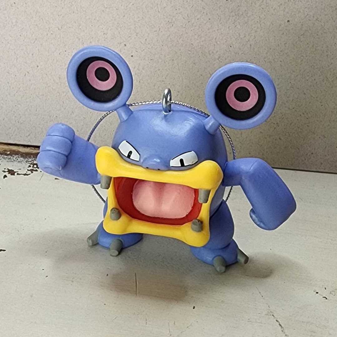 Pokémon Loudred Battle Pose Christmas Tree Ornament - Etsy