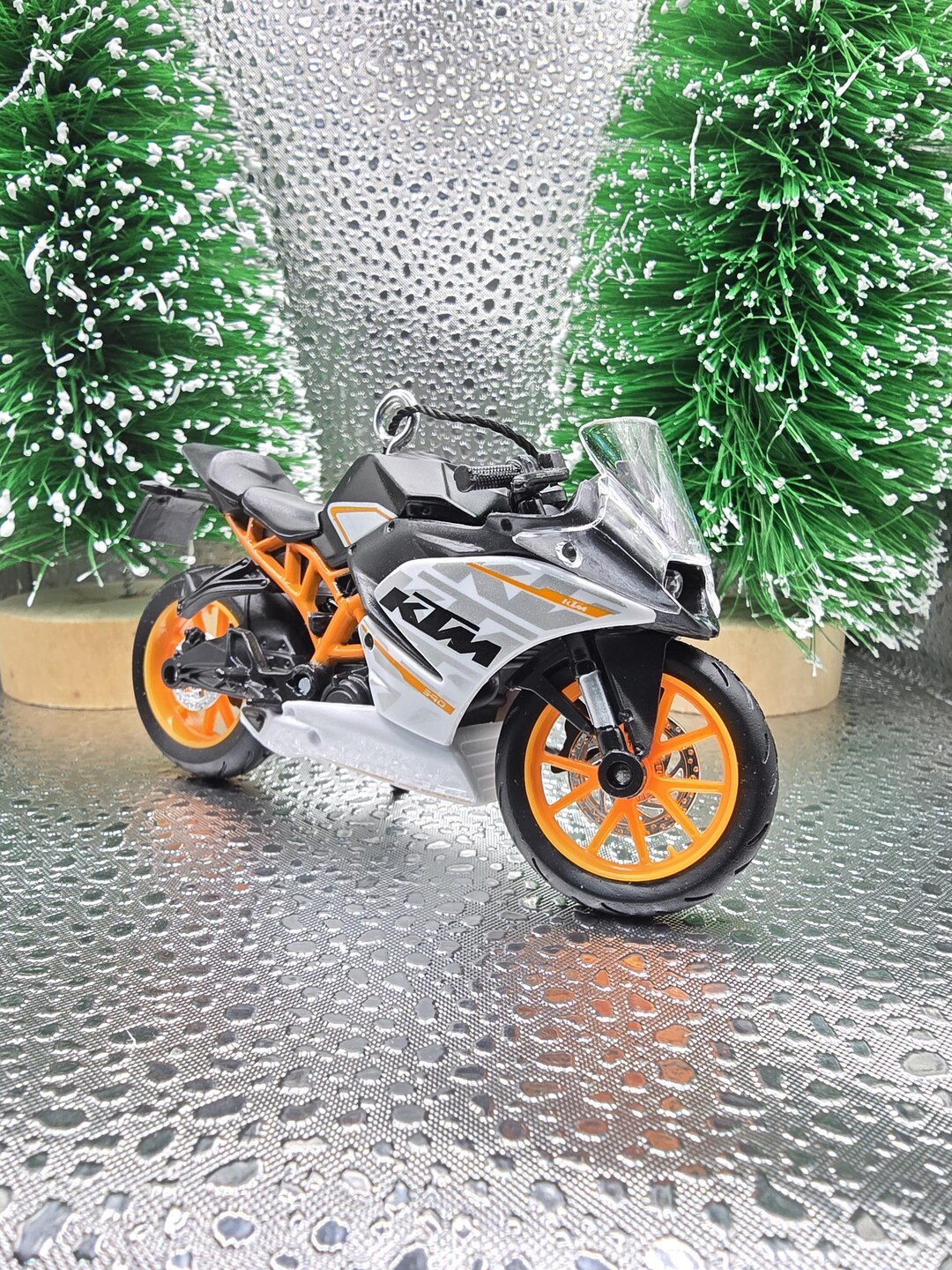 KTM RC 390 White and Orange Motorcycle Christmas Tree Ornament - Etsy