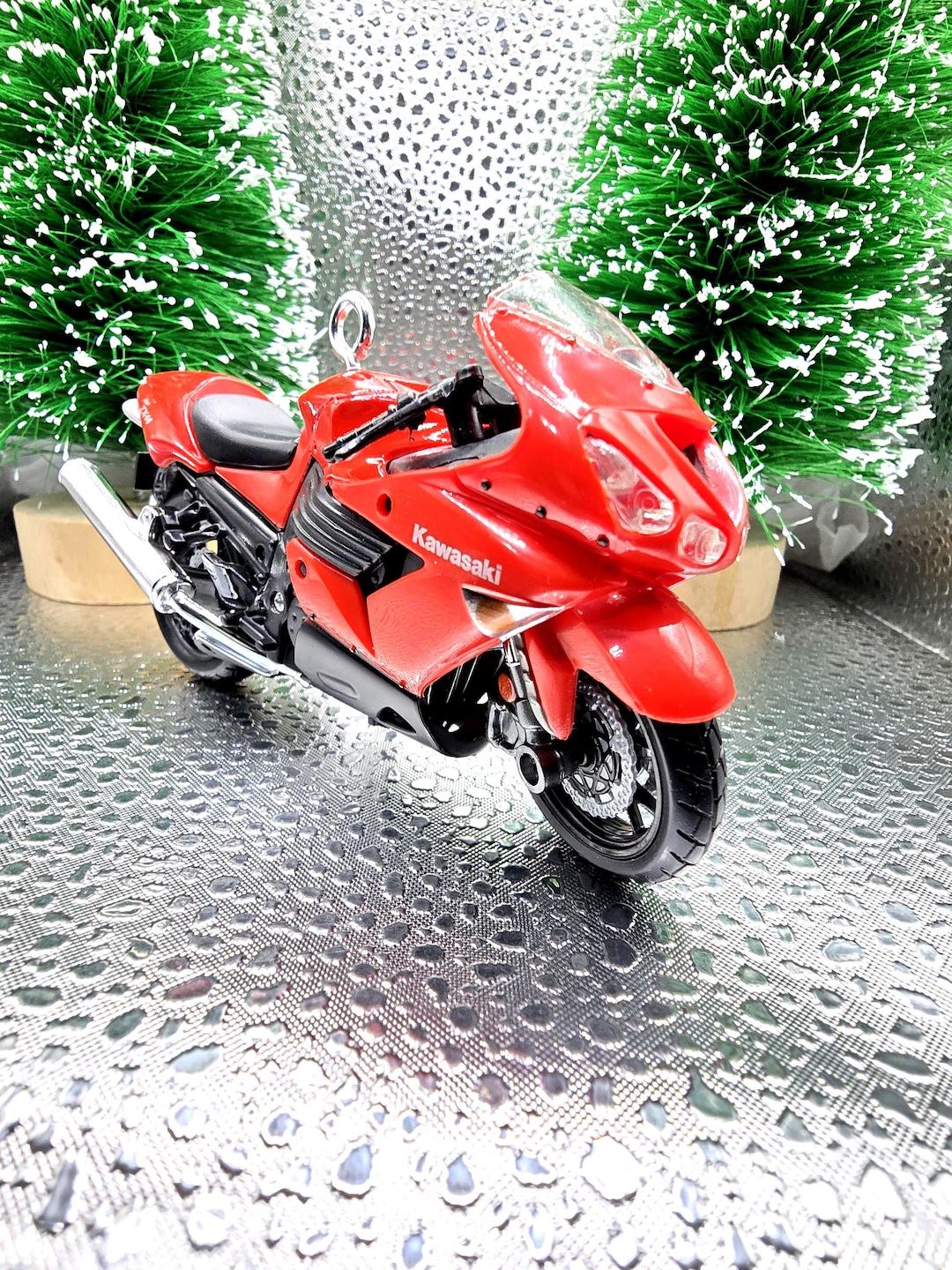 Kawasaki Ninja ZX - 14R Red Motorcycle Christmas Tree Ornament (4.5 ...