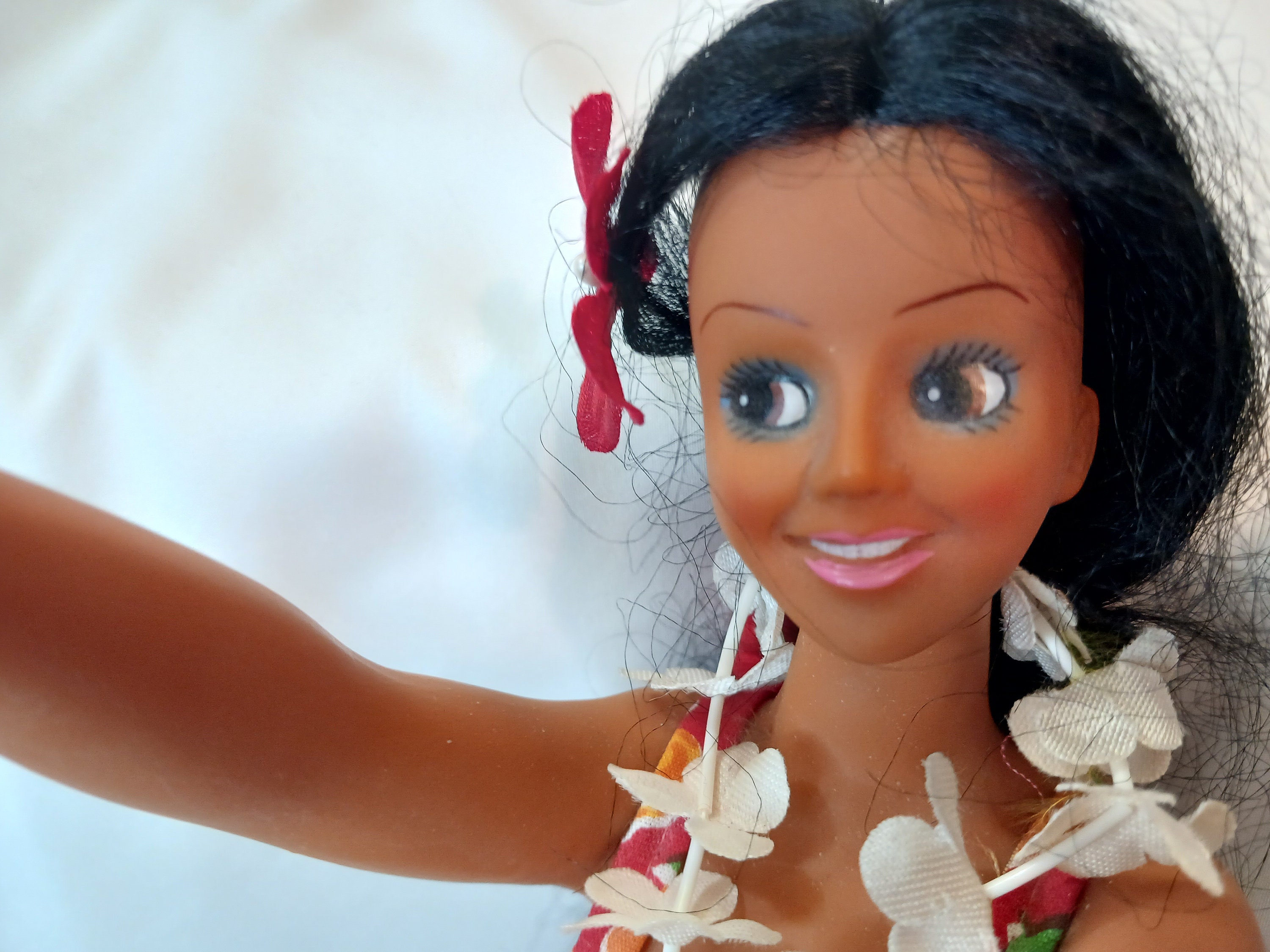 Hawaiian Hula Girl Doll, Rare 15-inch 1970s (?) Vintage, Curvy Molded ...