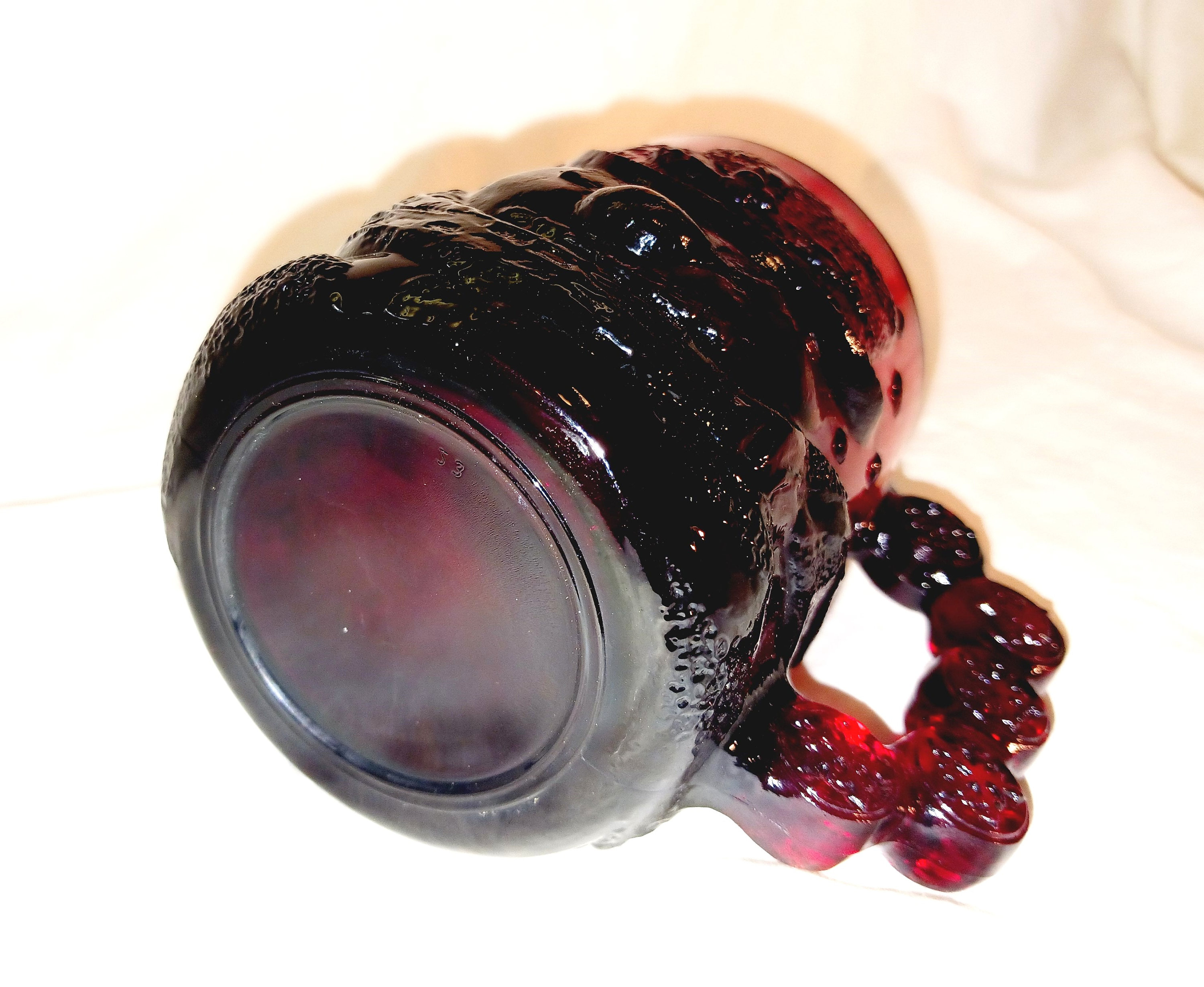 Vintage Ruby Red Glass Mug With Embossed Snowman & Snowflakes - Etsy