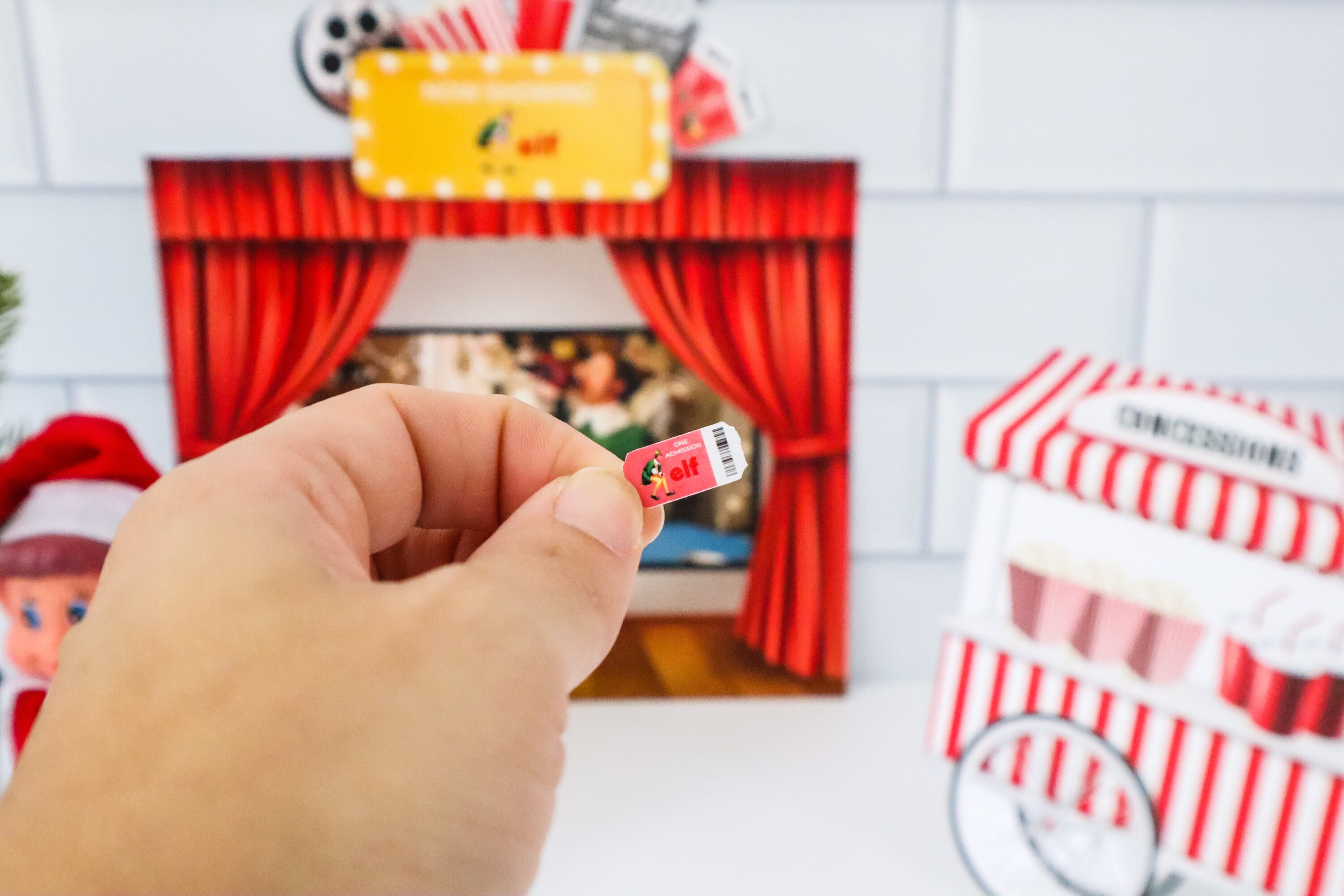 Christmas Elf Movie Theatre Scene | Elf Props | Elf Scene Printable - Etsy