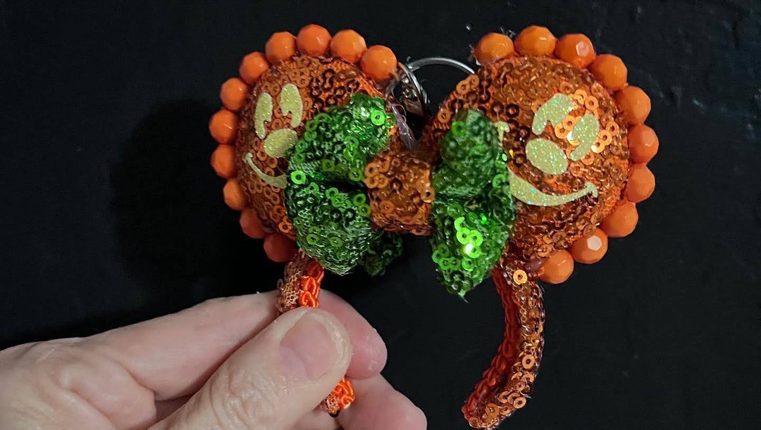 Mickey Halloween Pumpkin Inspired Key Chain, Disney Key Chain, Minnie ...