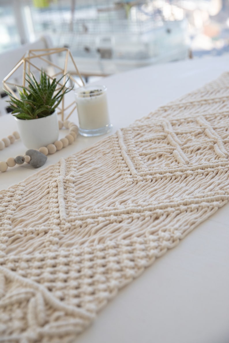 Macrame Table Runner "coco" - Etsy