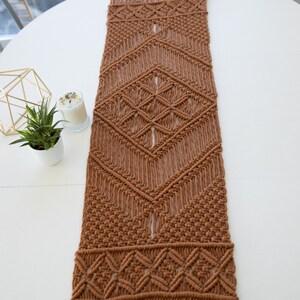 Macrame Table Runner "coco" - Etsy