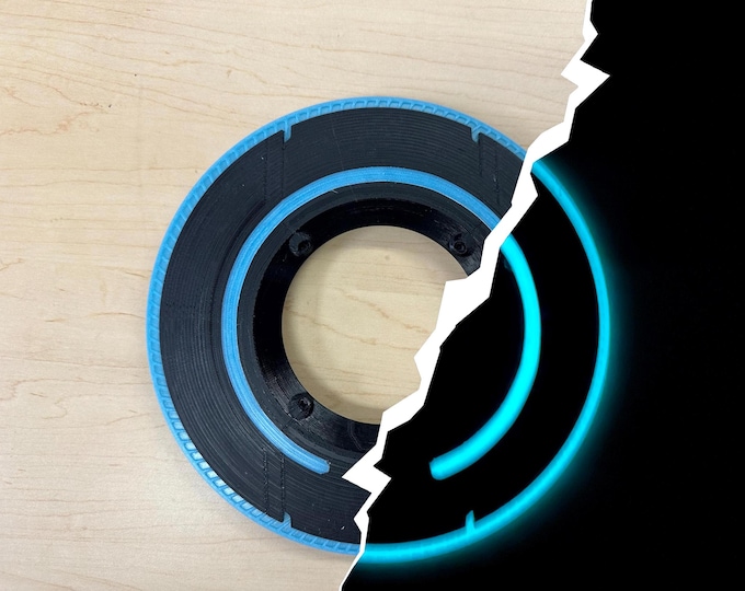 Tron Disc 2.0, Premium - LED Light up Tron Legacy Identity Disc ...