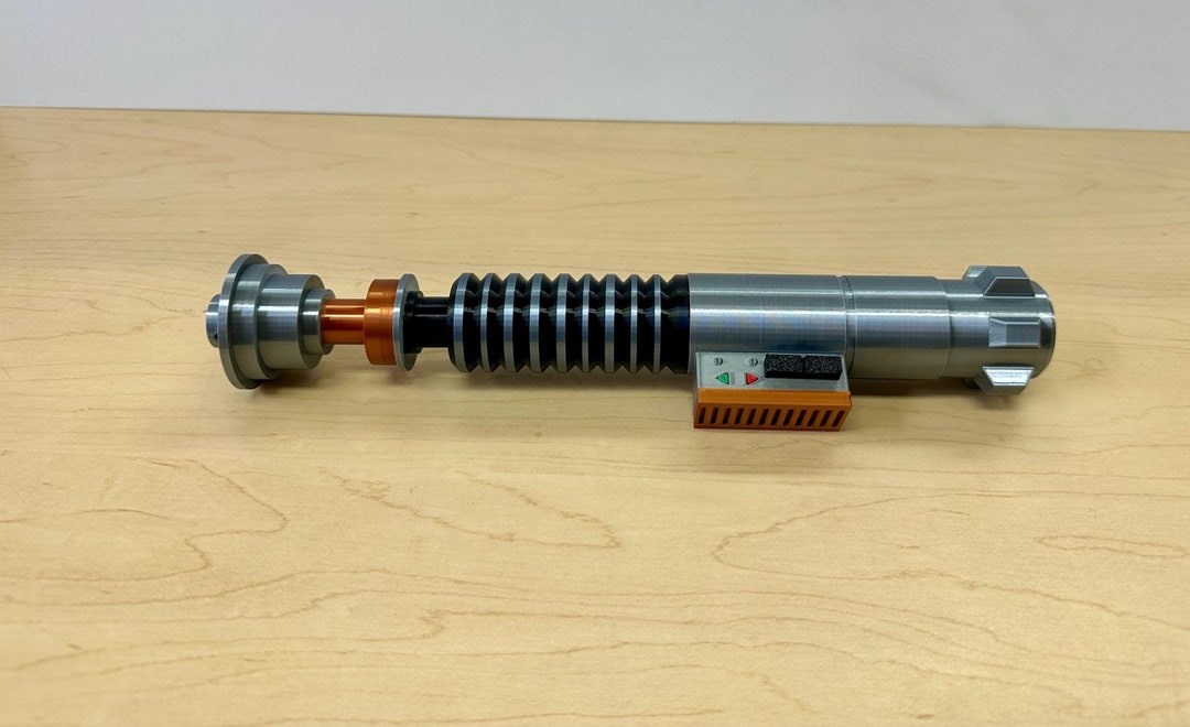 Luke Skywalker Lightsaber Hilt | 3D Printed - Etsy