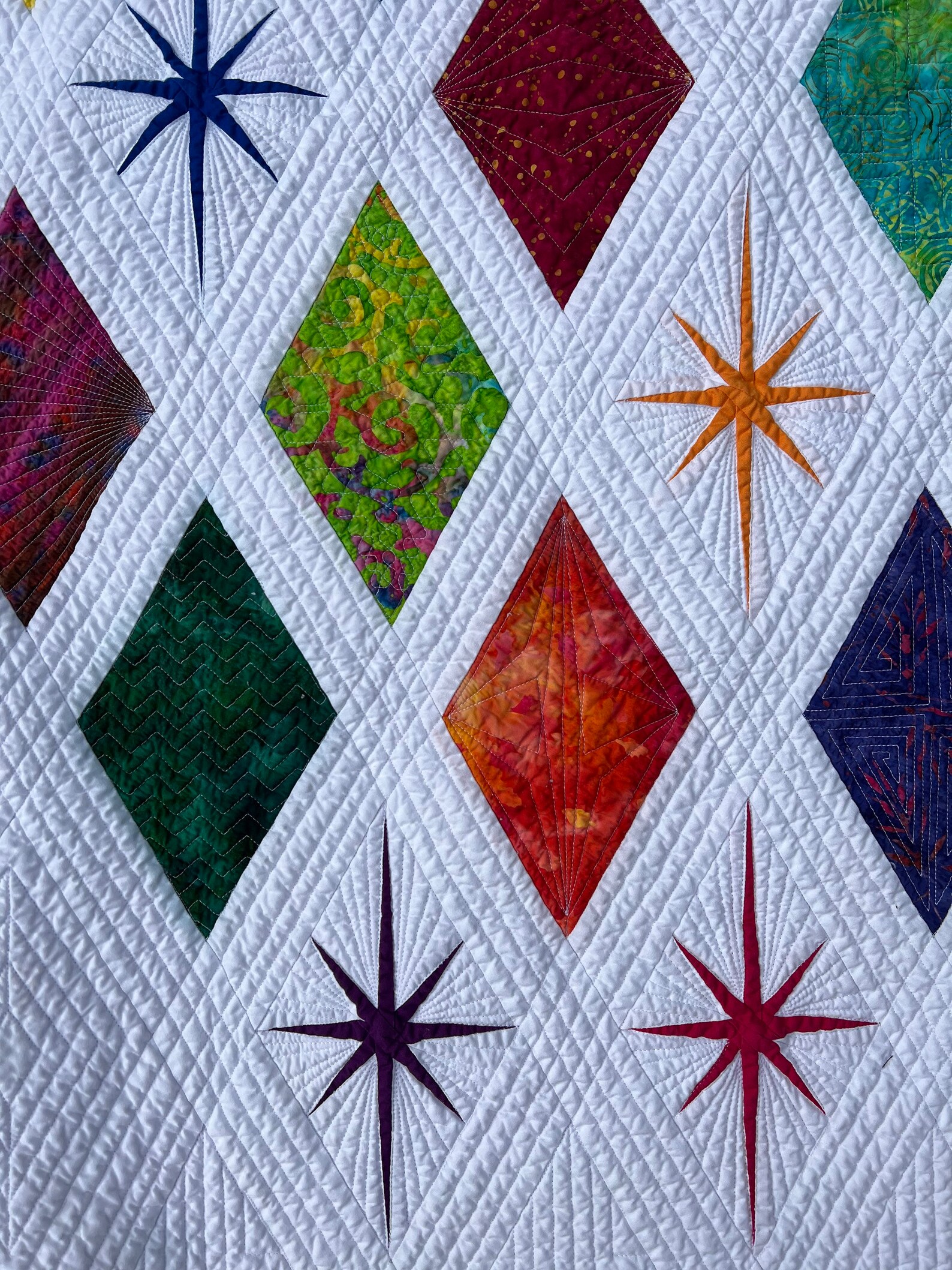 Atomic Starburst PRECUT Quilt Kit With Personal Assistance Jewel Tones ...