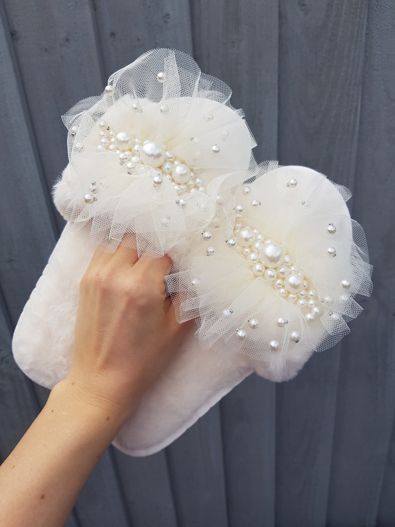 Embellished Bridal Pearl Slippers/bride Slippers/wedding Slippers/hen ...