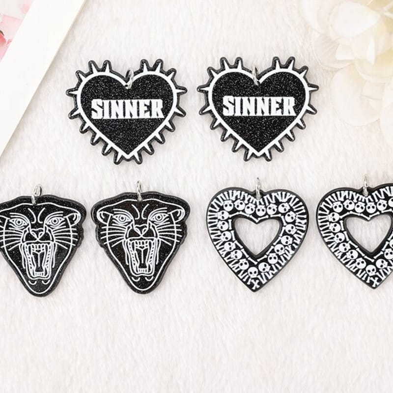 Spike Acrylic Necklace - Etsy