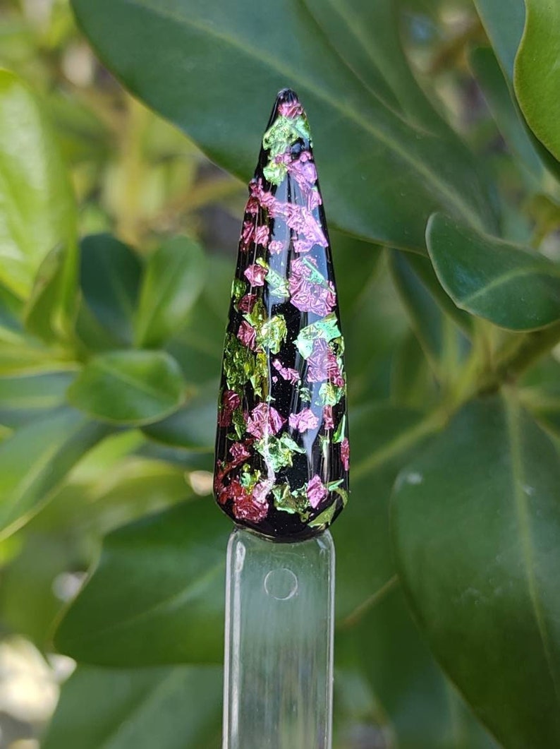 Black Lotus Foil Dip / Pink & Green Foils in a Raven Black Solid Base ...