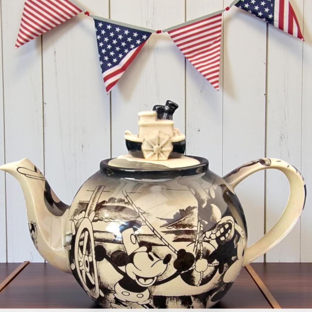 Paul Cardew Steamboat Willie Teapot – First Paint, Gold Signed Limited ...