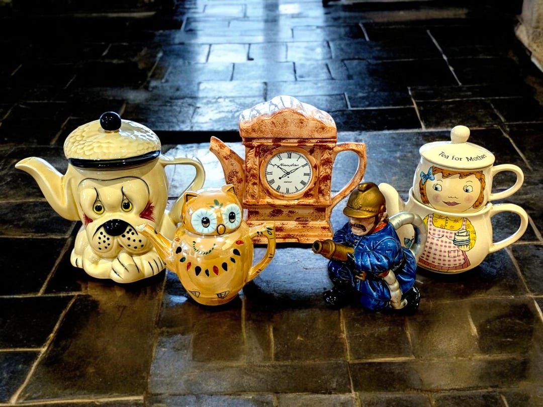 Vintage Teapots, Fireman, Clock, Owl, Mother's Tea, Sad Dog, Price and ...