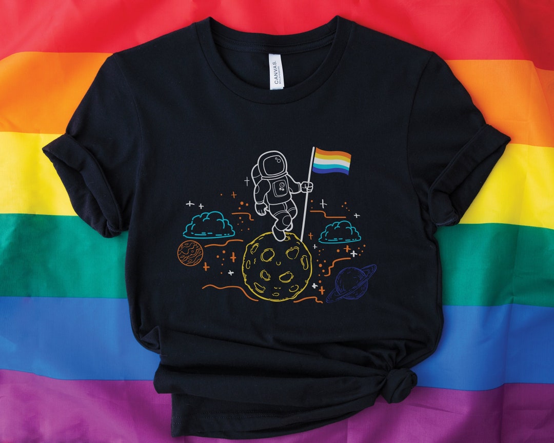 Aroace Shirt Aromantic Asexual Pride Tshirt Space Astronaut Holding ...