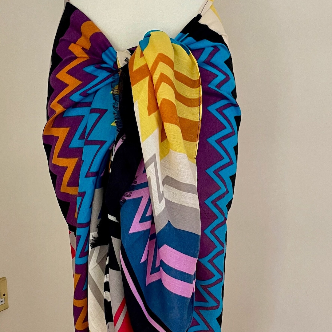 Bold Zigzag Aztec Print Frayed Scarf, Kanga, Beach Wrap RED BLACK - Etsy