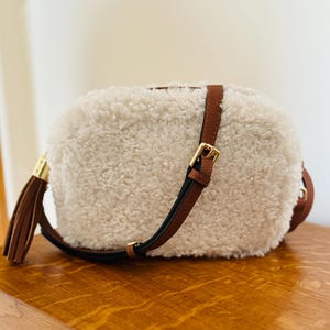 Genuine Leather and Faux Shearling Handbag Cross Body Shoulder Bag With ...