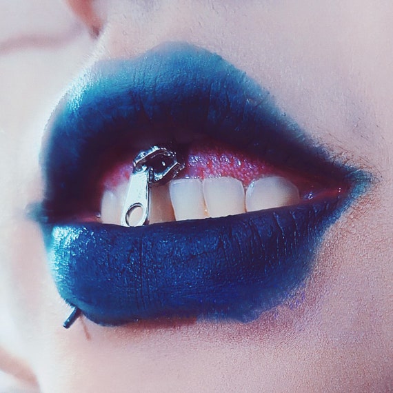 Tongue Piercing Zipper