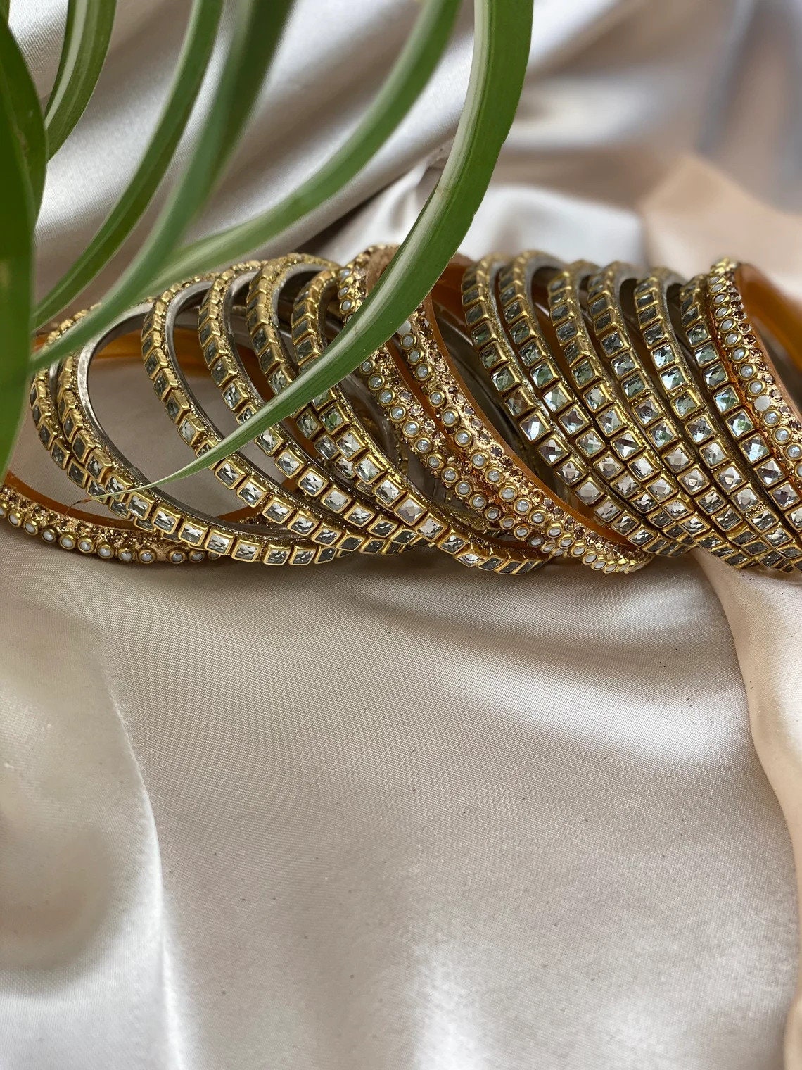 Stunning Indian/punjabi Kundan Bangles/chudiyan Set/ Bangles - Etsy