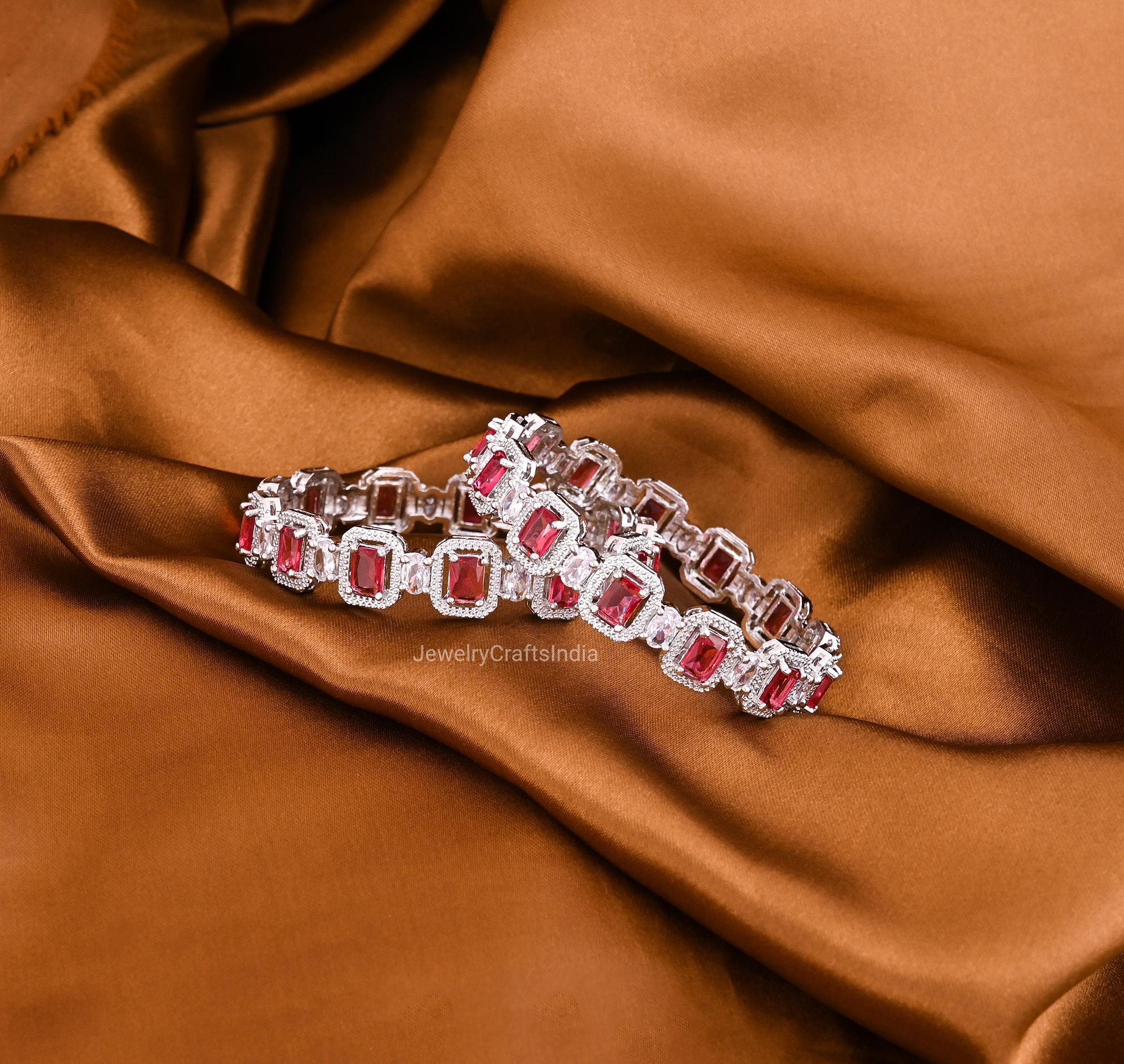 Stunning Indian Traditional Bangle Set /punjabi Chudiyaan / Sabyasachi ...