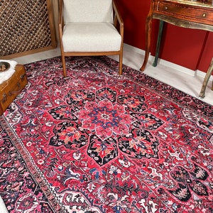 Trendy Look, Red Persian Style Rug, Vintage Style Turkish Rug, Ethnic ...