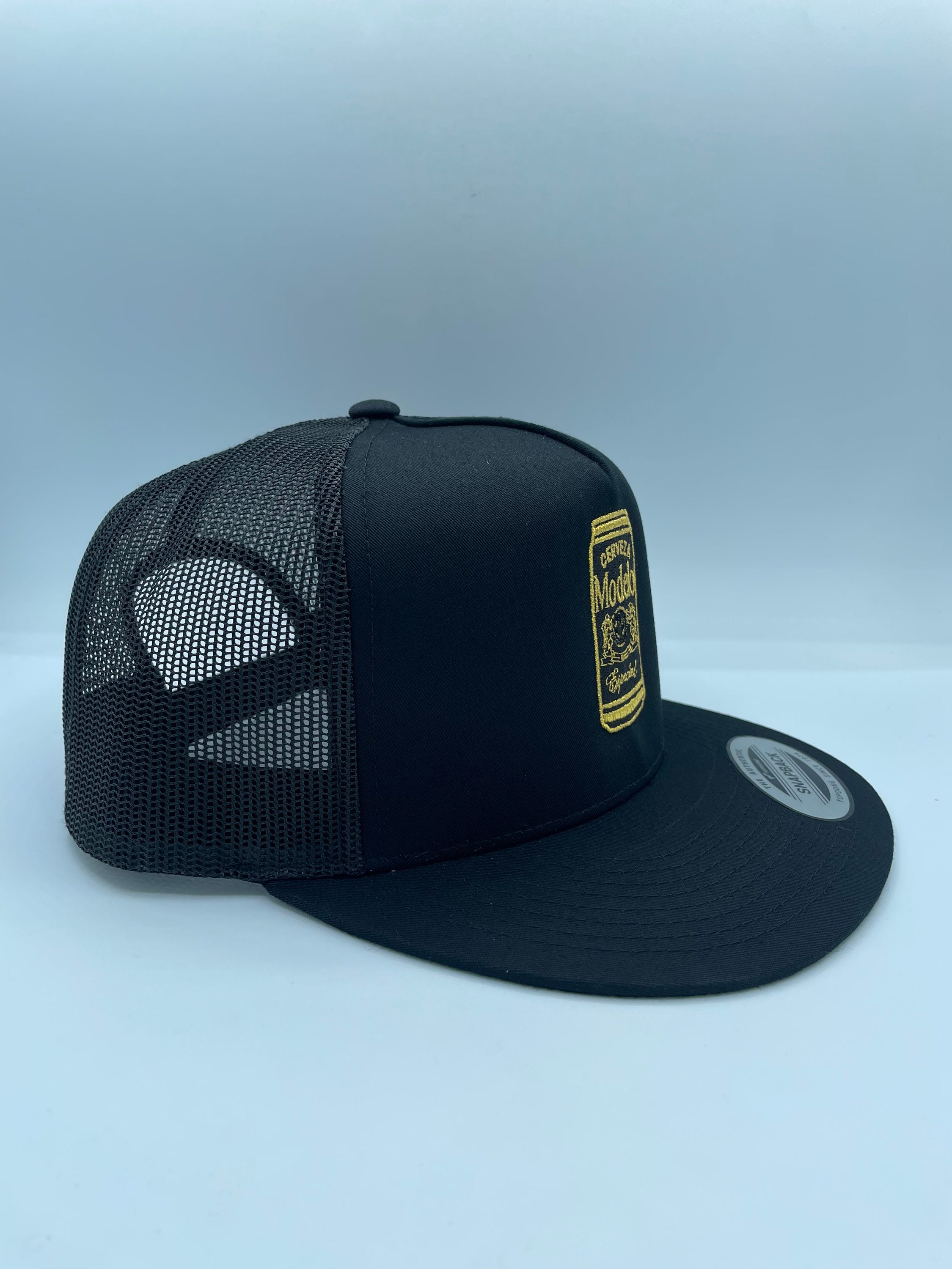 Modelo Embroidered Trucker Hat. - Etsy