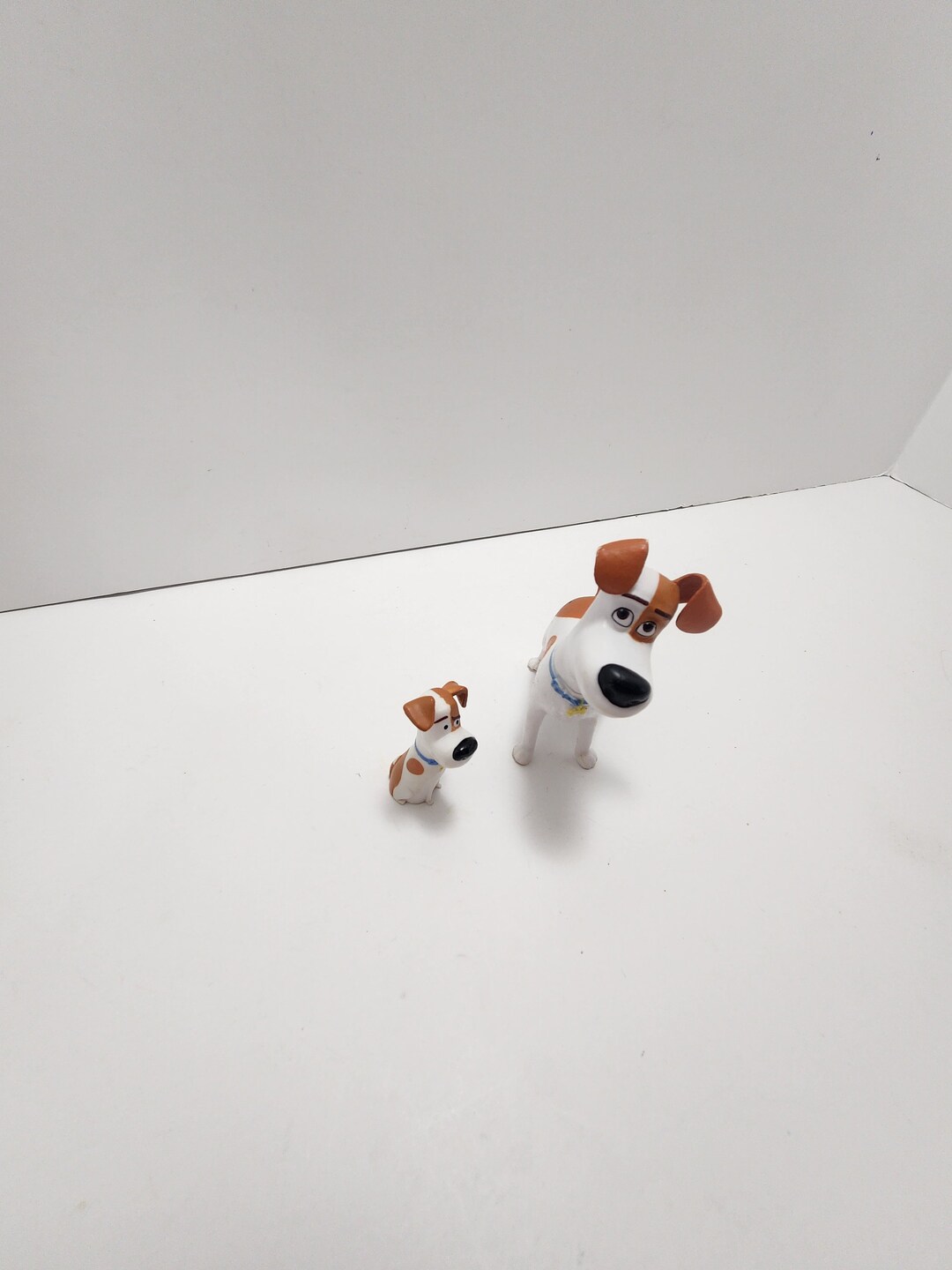 The Secret Life of Pets Max Lot of 2 Figures - Disney - Disney Toys ...
