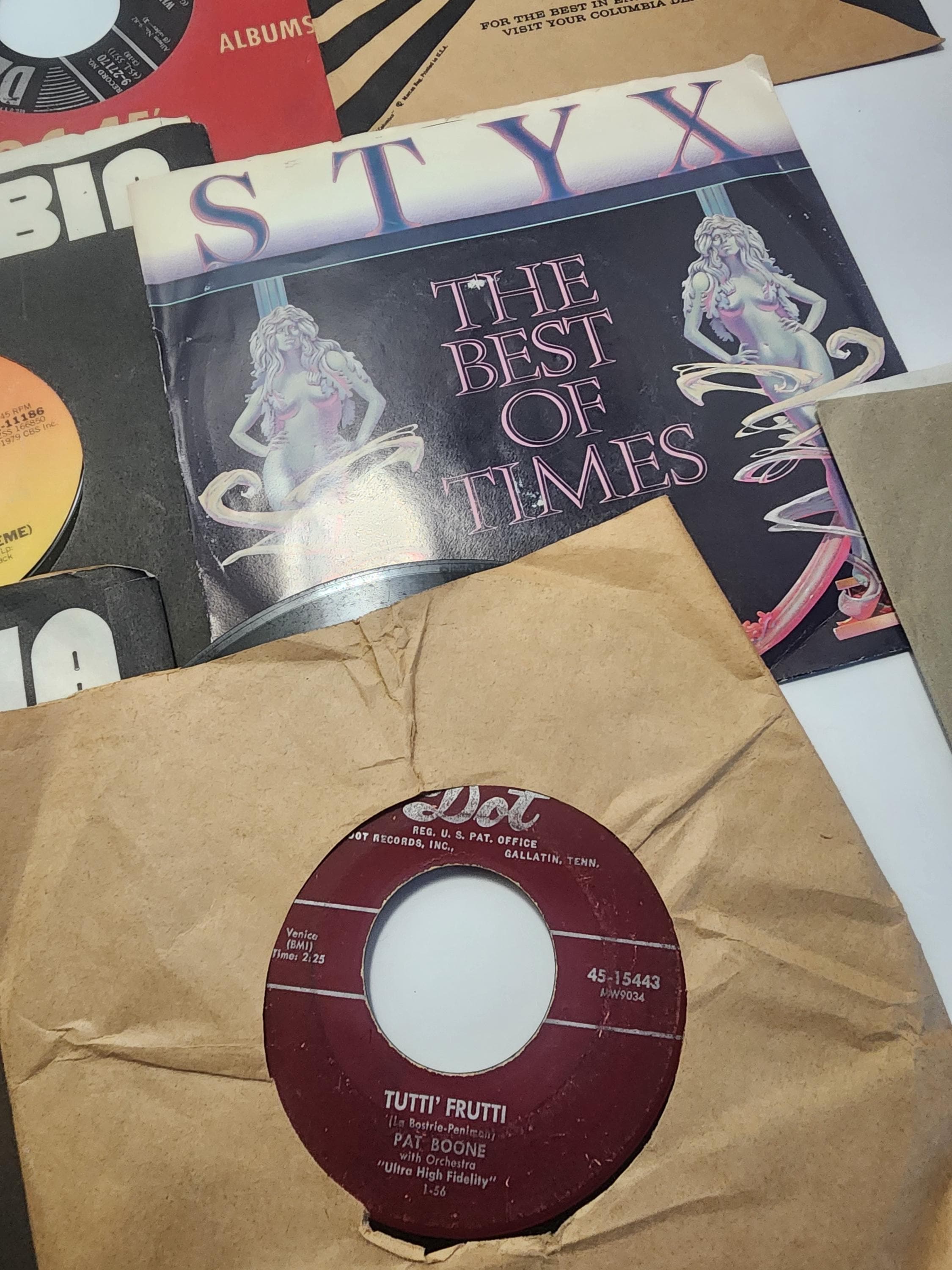 HUGE Lot of Vintage 1960s 1970s Vinyl Record 45s - LPS - Records ...