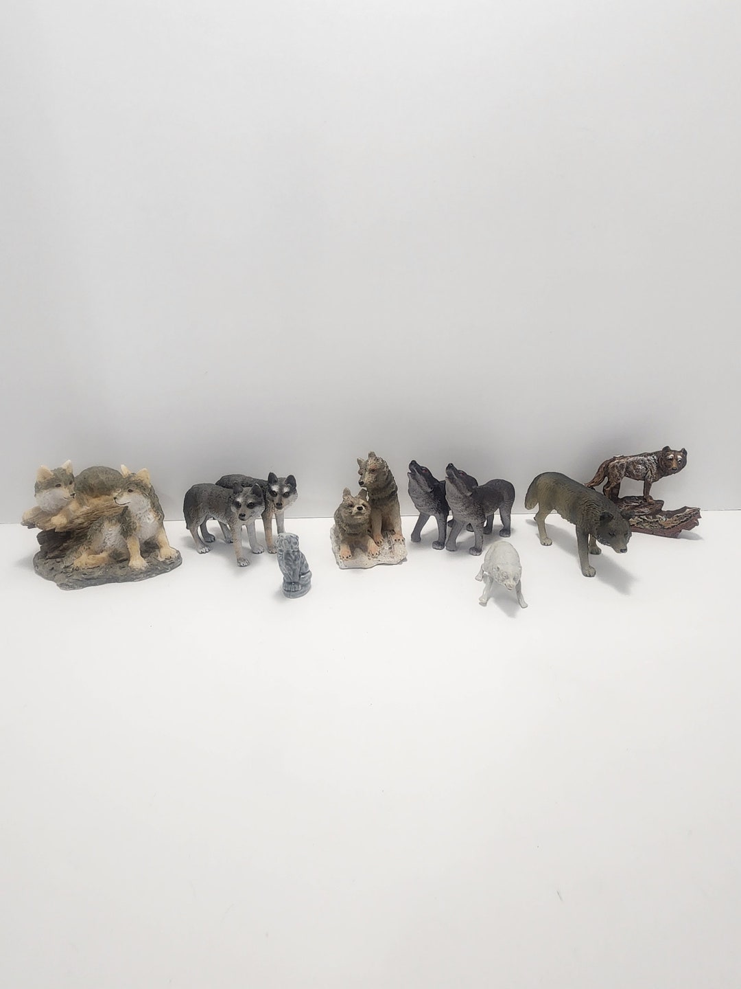 Wolf Figurines - Etsy