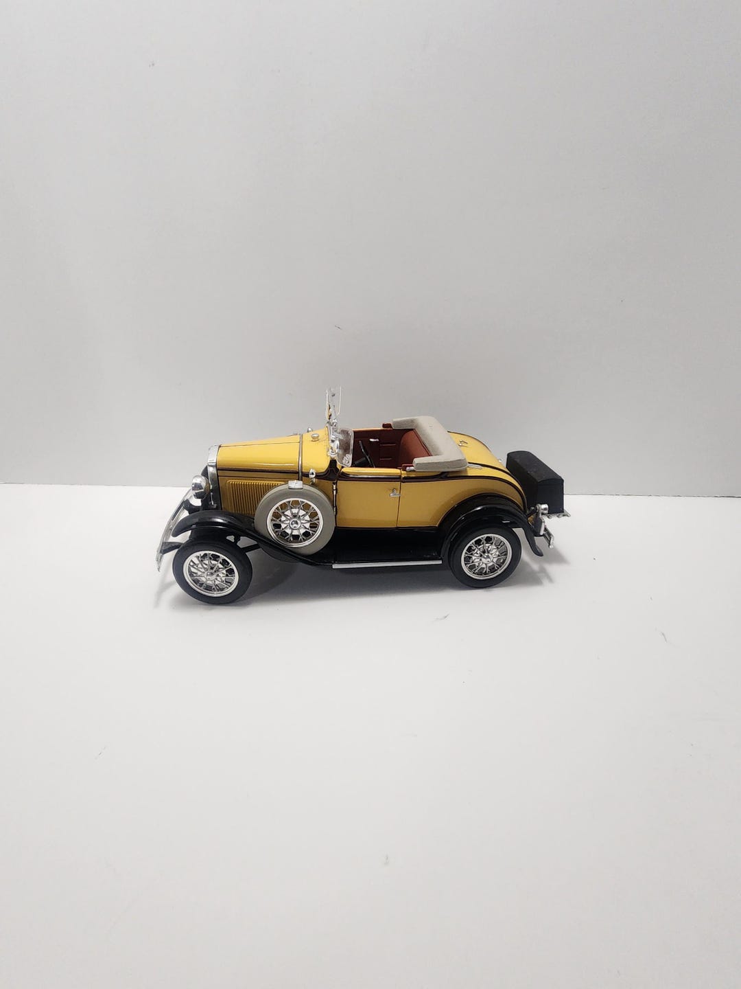 1/18 Scale 1997 Motor City Classic Cars - Cars - Model Cars - 1/18 ...