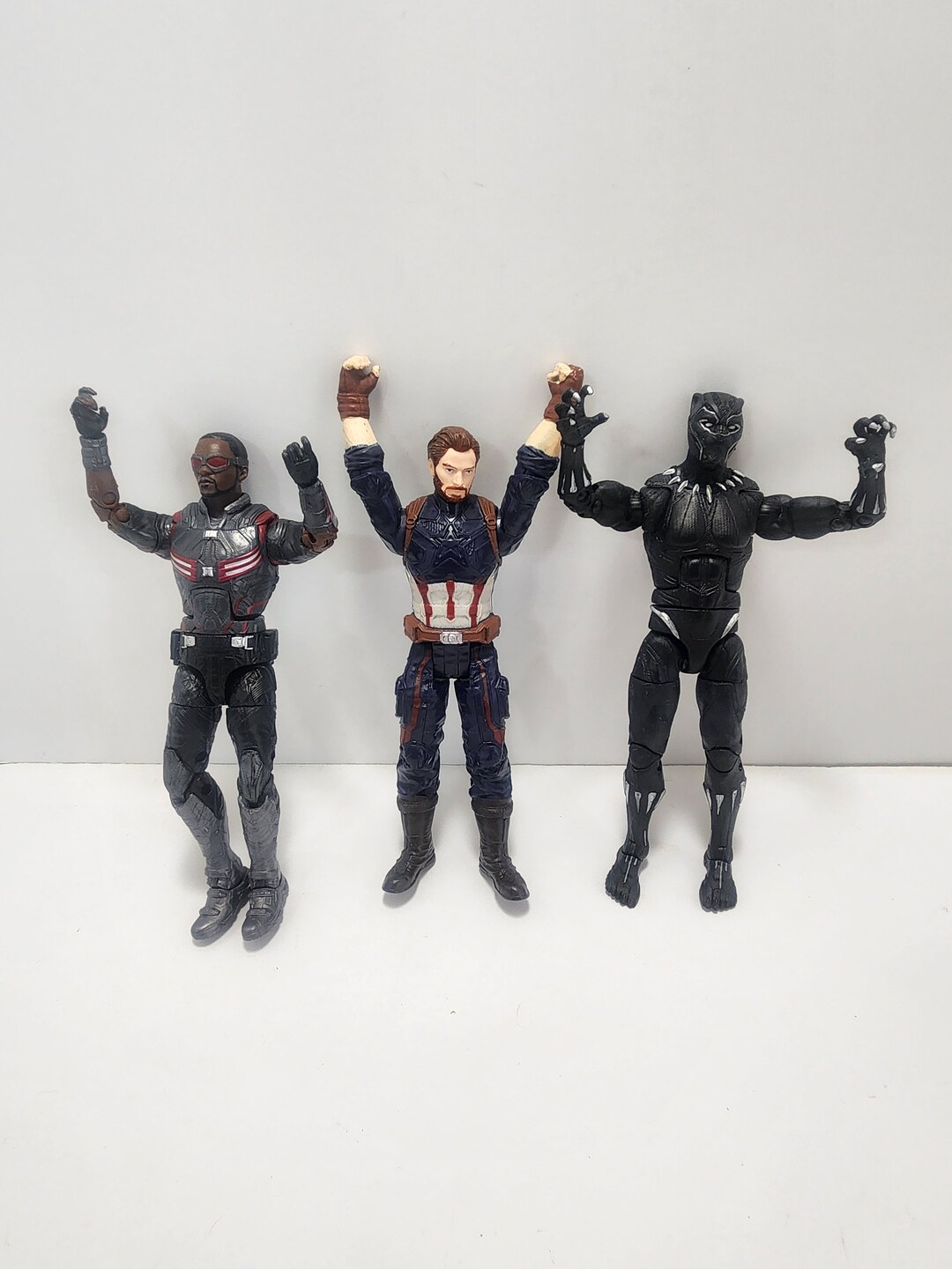 Marvel Action Figures - Black Panther - Captain America - Falcon ...