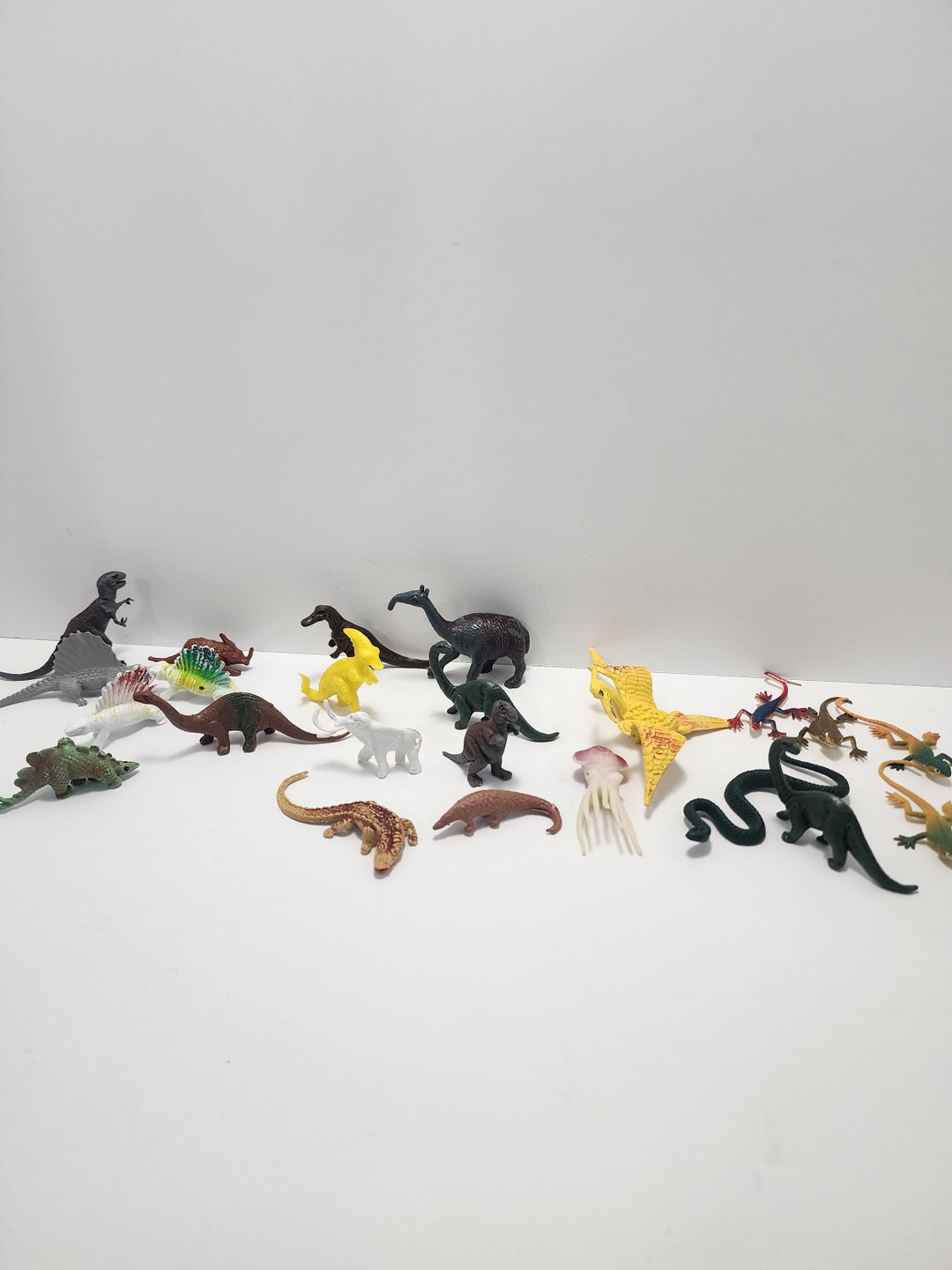 Animal Toys - Toys - Toy Lot - Animals - Animal Action Figures - Animal ...