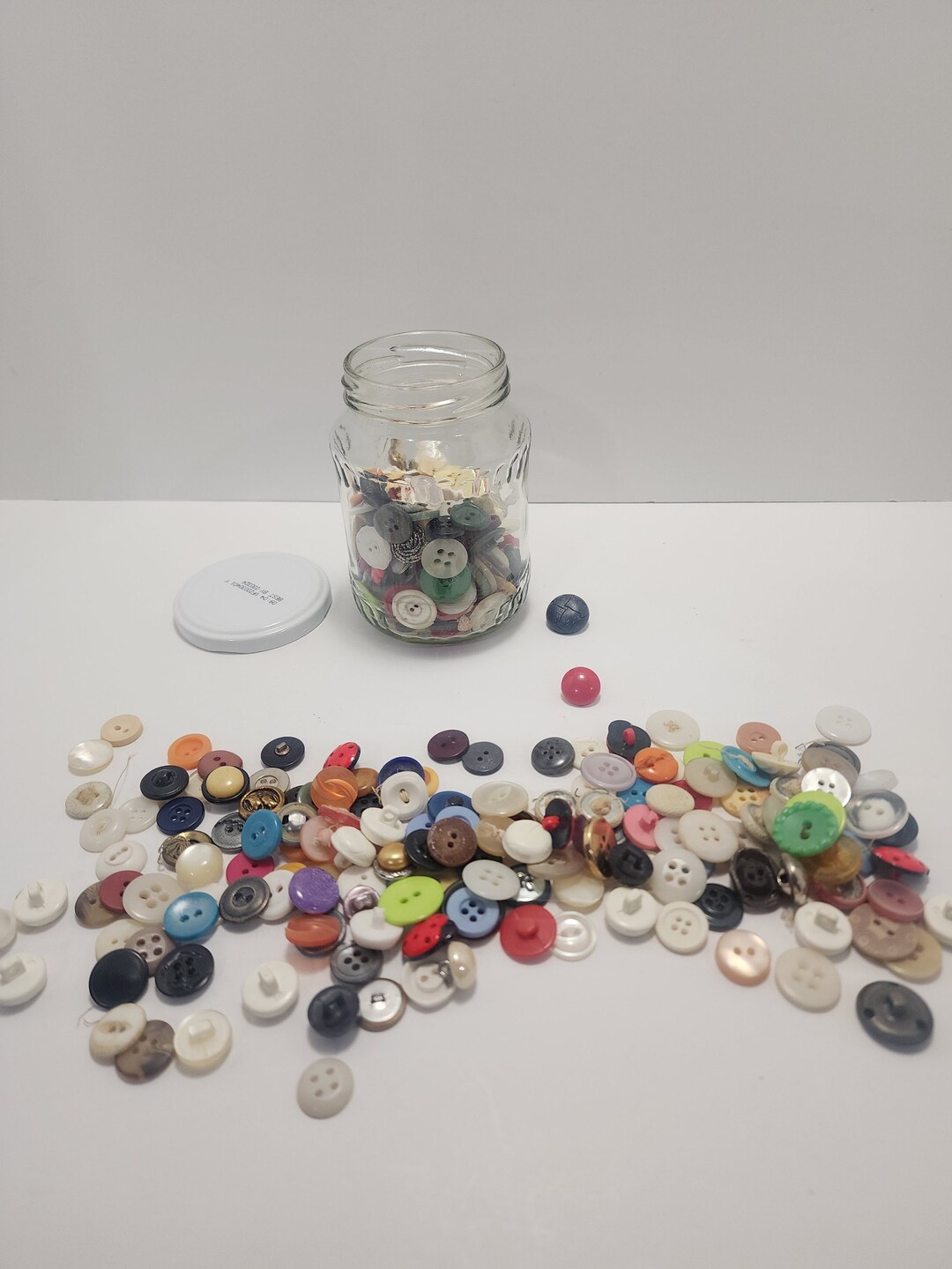 Buttons Vintage Jar of Buttons - Buttons - Vintage Buttons - Glass Jar ...