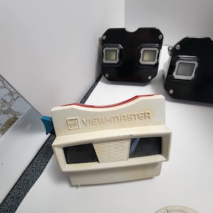 View Master 1970s Spaceman Theater in the Round - Gaf Viewmaster- View ...