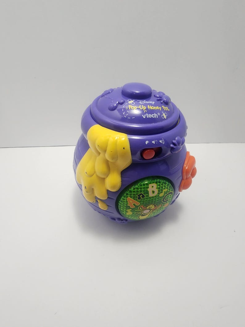 Vtech Winnie the Pooh Peek A Boo Singing Honeypot Electronic Game ...