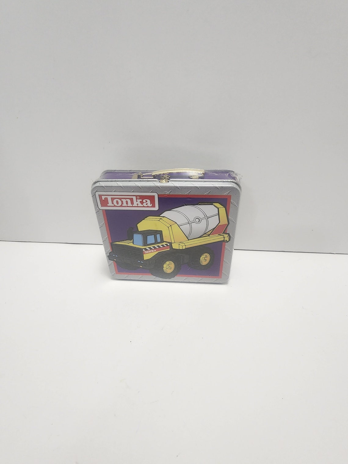 Tonka 2001 Hasbro Metao Candy Tin in Package - Tonka - Candy - Tins ...