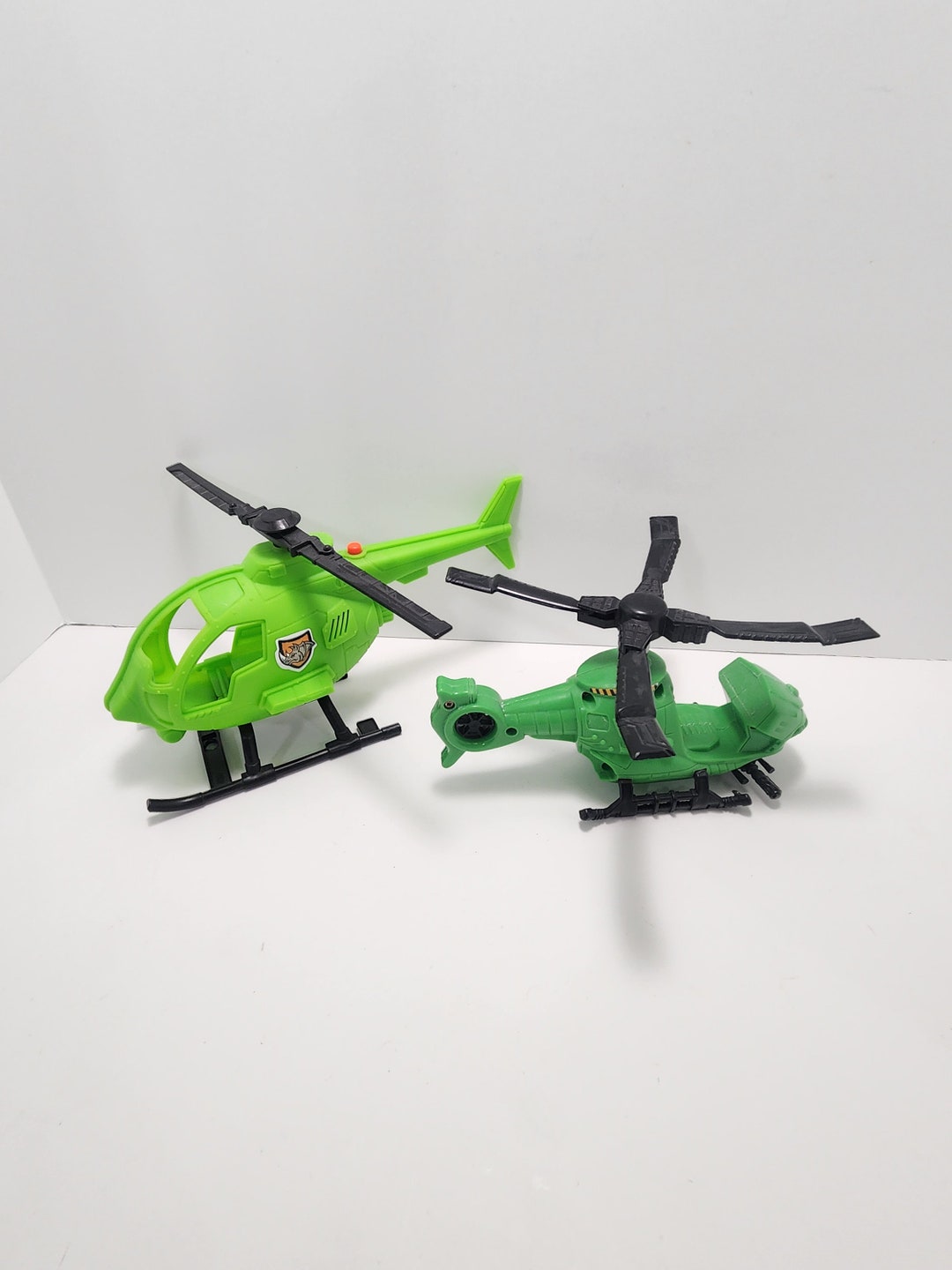 Kids Toy Pretend Helicopters Lot of 2 - Helicopters - Toy Helicopters ...