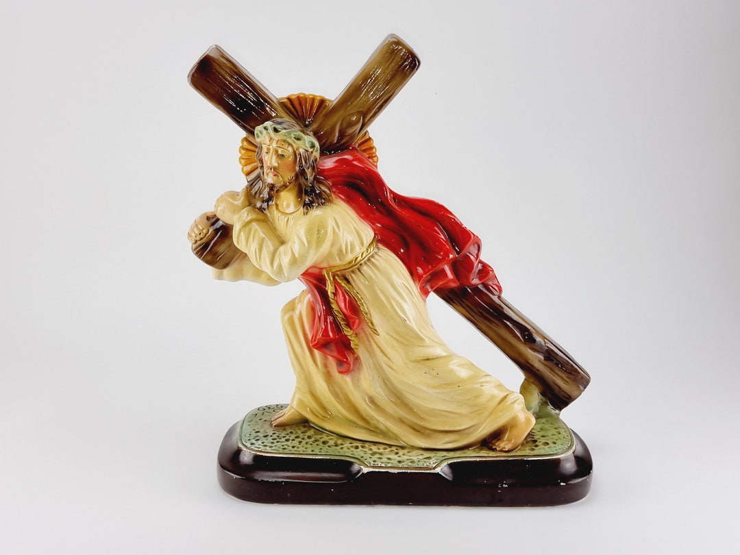 Large Religious Statue, Station of the Cross, Arnova, Jesus Carrying ...