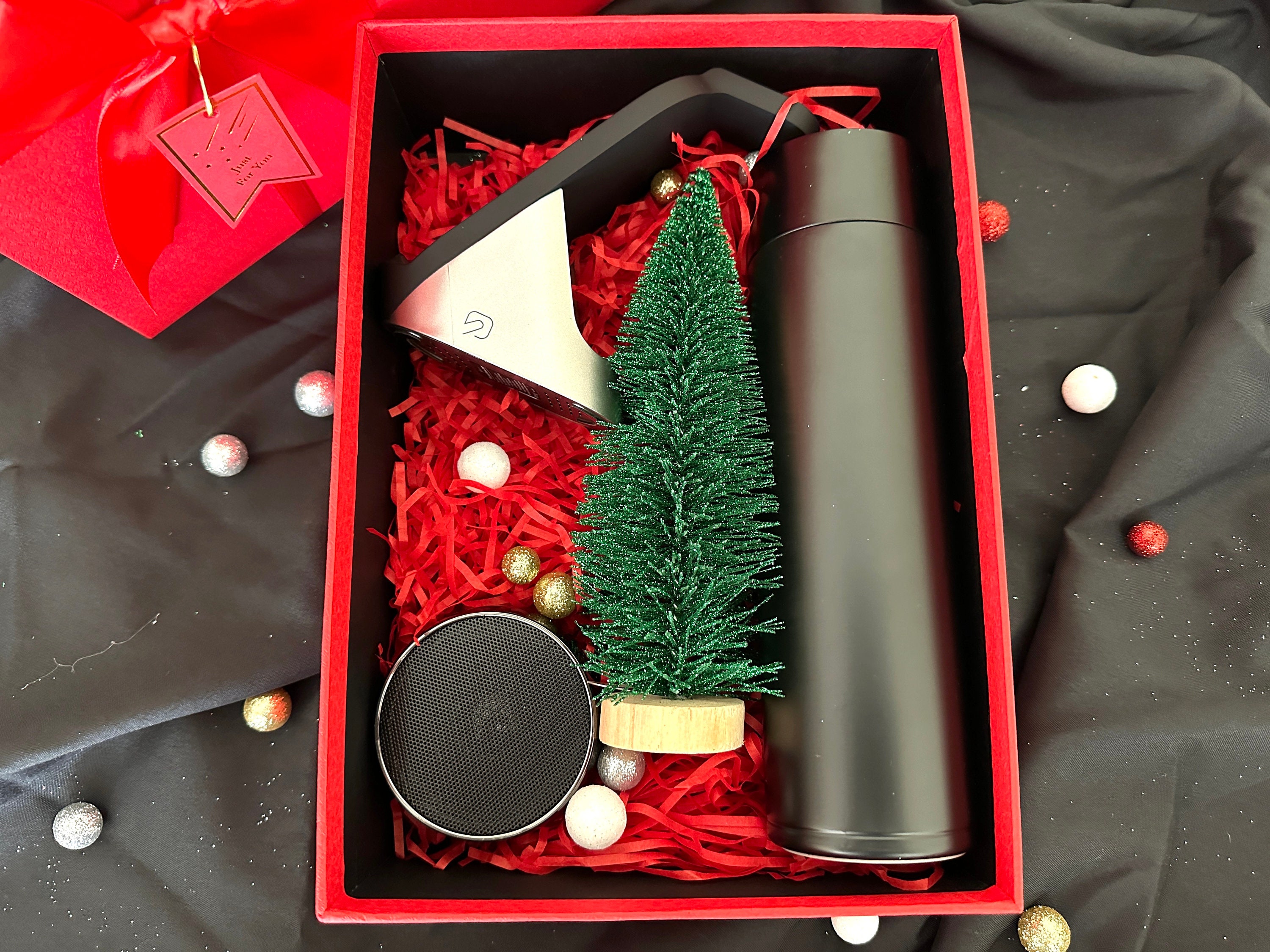 Gift for Employees, Corporate Gift Pack, Customized Pack, Company ...