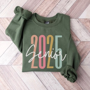 Senior 2025 Sweatshirt Retro Senior Crewneck 2025 Seniors Shirt, Senior ...