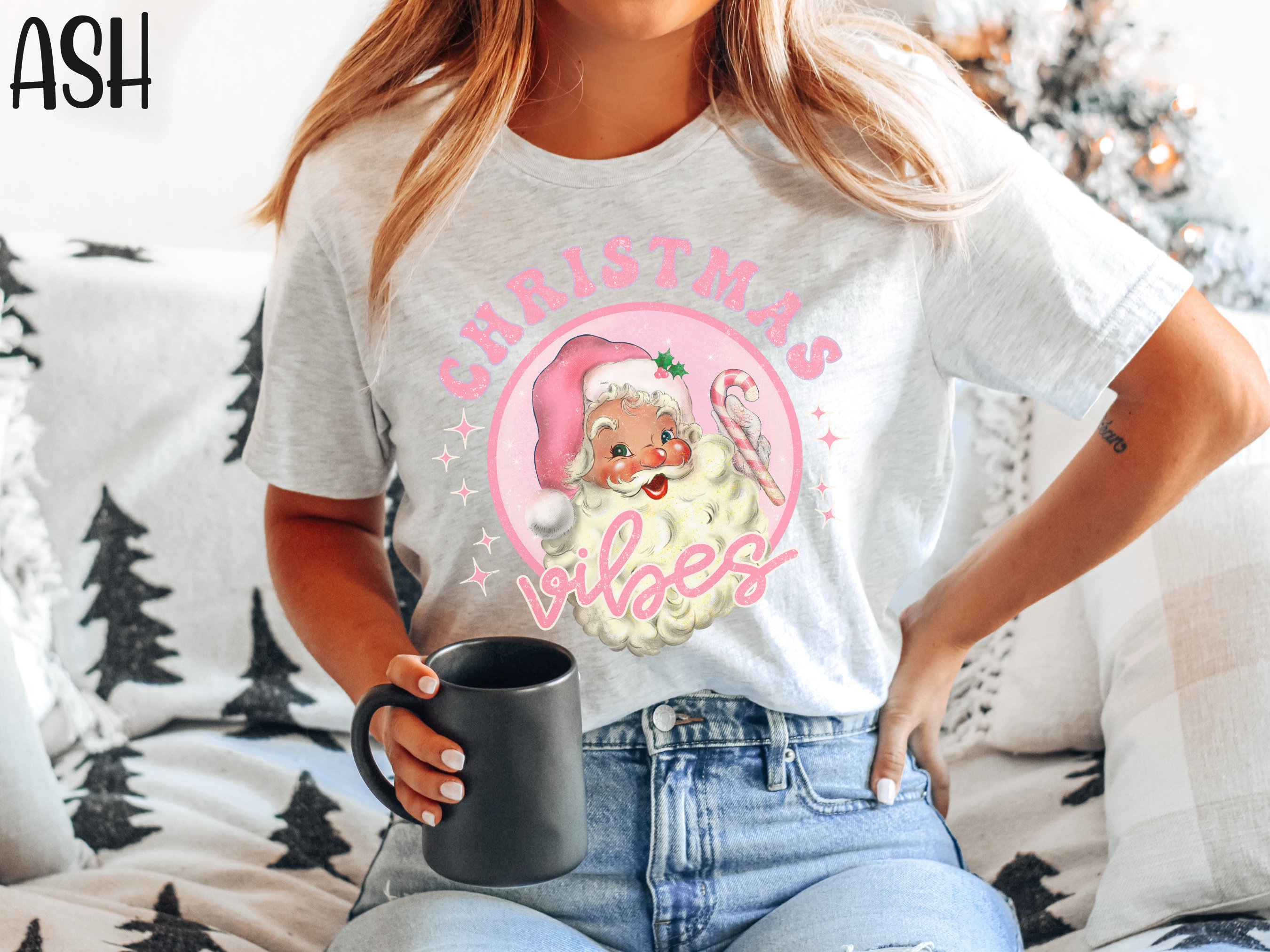 Pink Retro Santa Tee, Pink Christmas Santa Graphic sold by DianBeer ...