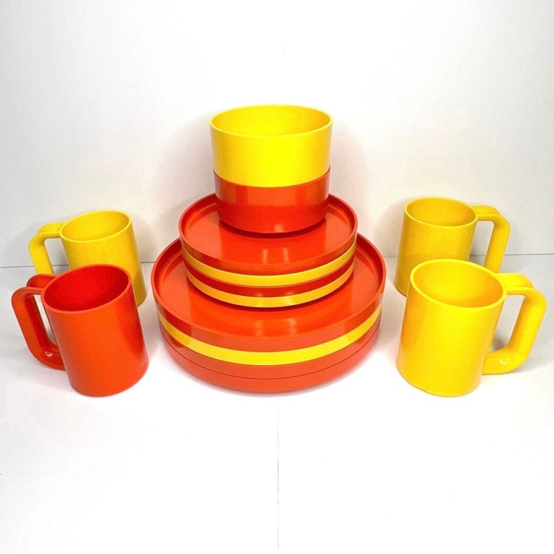 14 Piece Lot Vintage Heller by Massimo Vignelli Melamine Dinnerware Set Lot Orange Yellow Retro ...