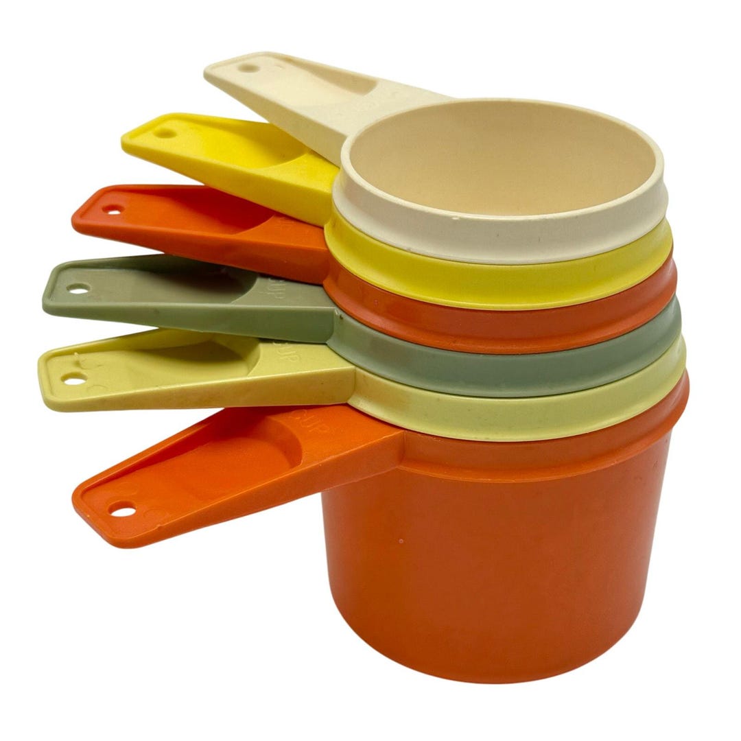 Vintage Tupperware Measuring Cup Set of 6 - Multicolor Orange Yellow ...