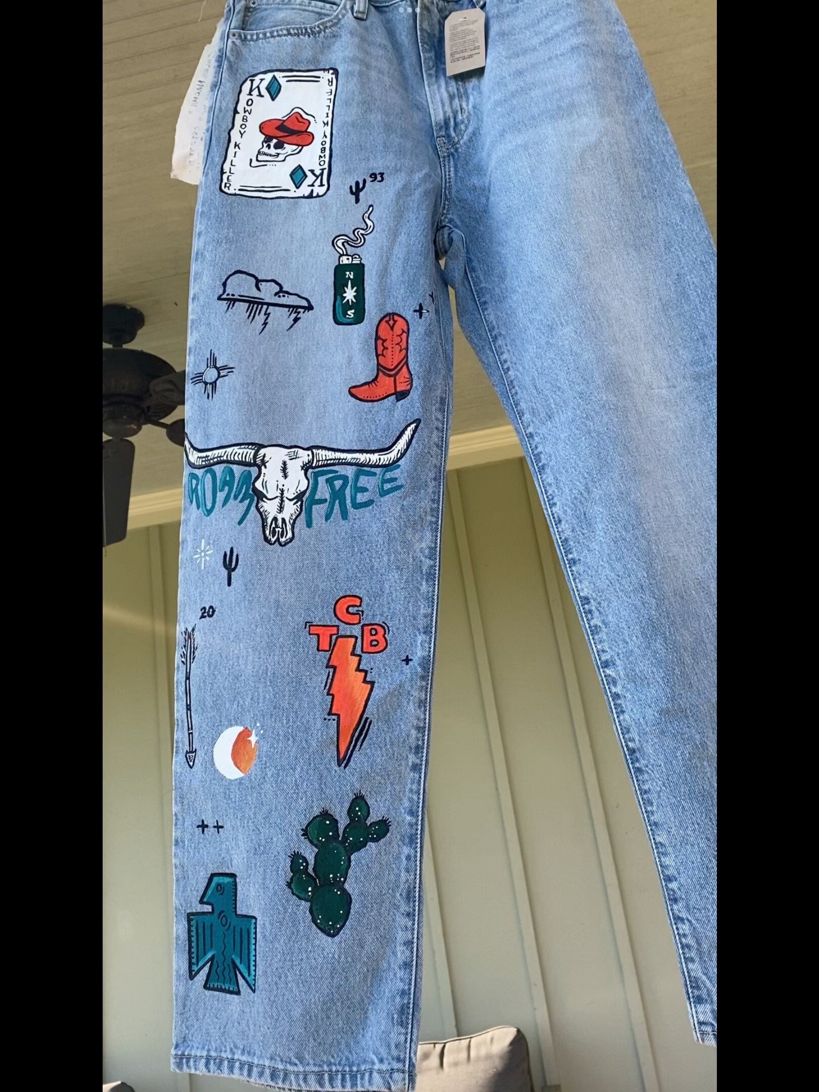 Custom Painted Jeans / Read Description - Etsy