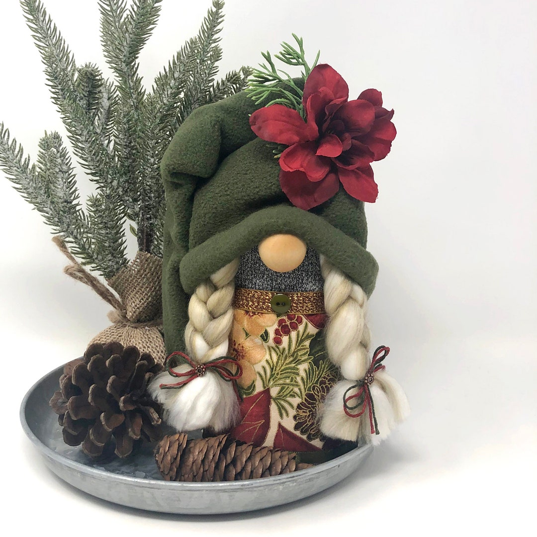 Holiday Female Gnome Christmas Gnome Decor, Tiered Tray Decor - Etsy