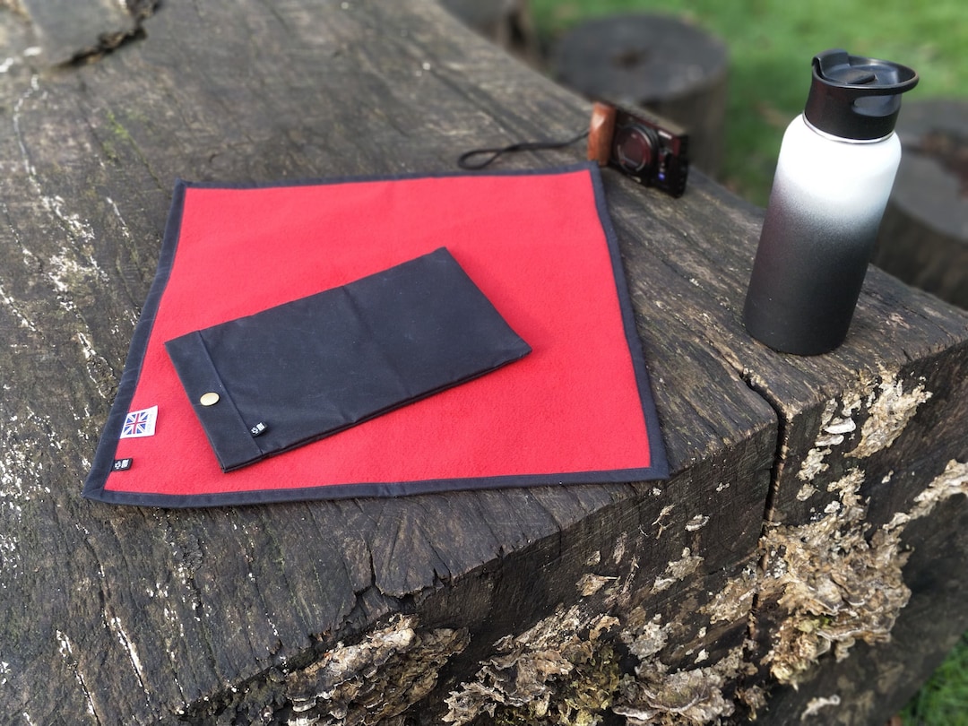 Waxed Cotton and Fleece Sit Mat With Case - Etsy