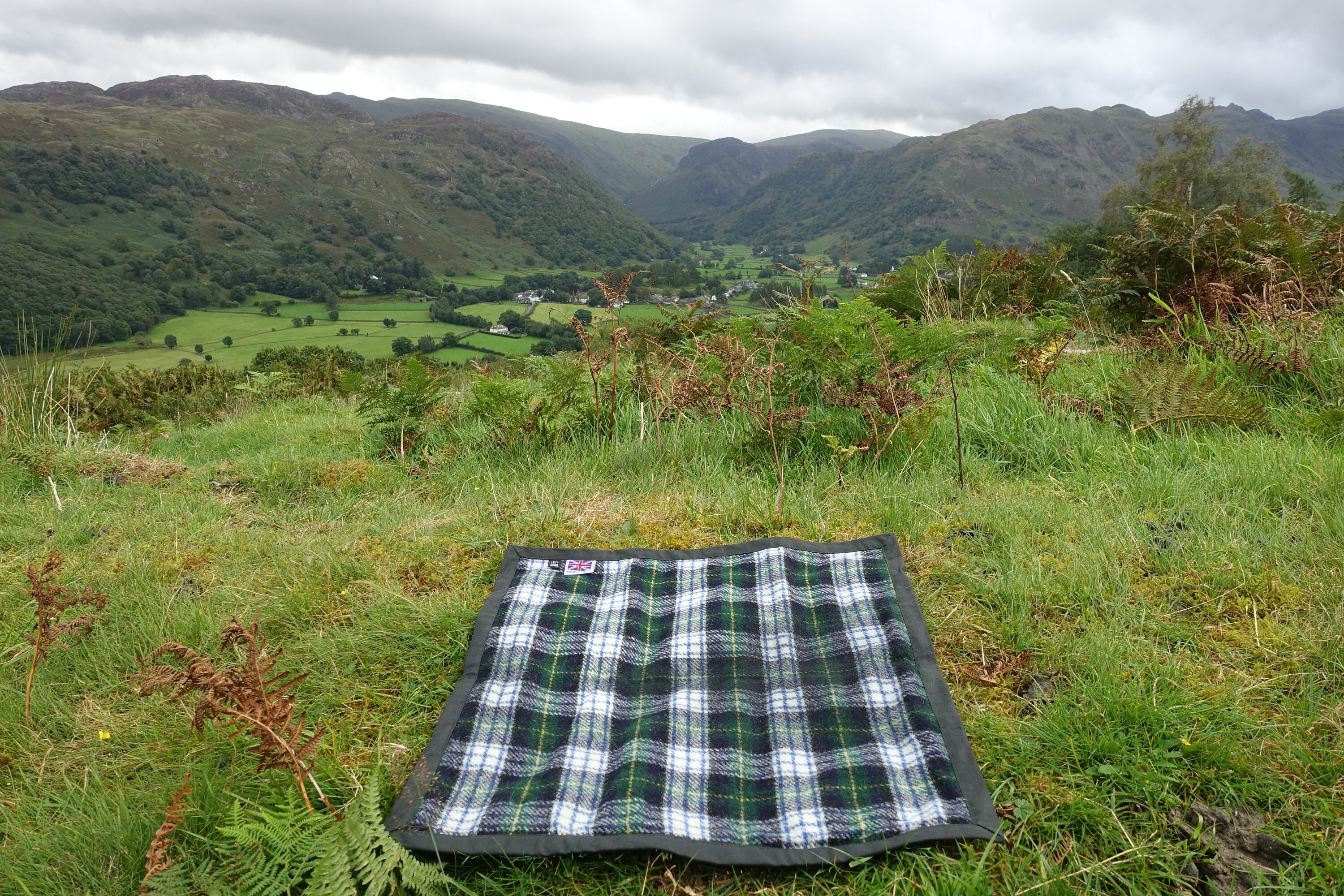 Waxed Cotton and Wool Sit Mat With Case - Etsy