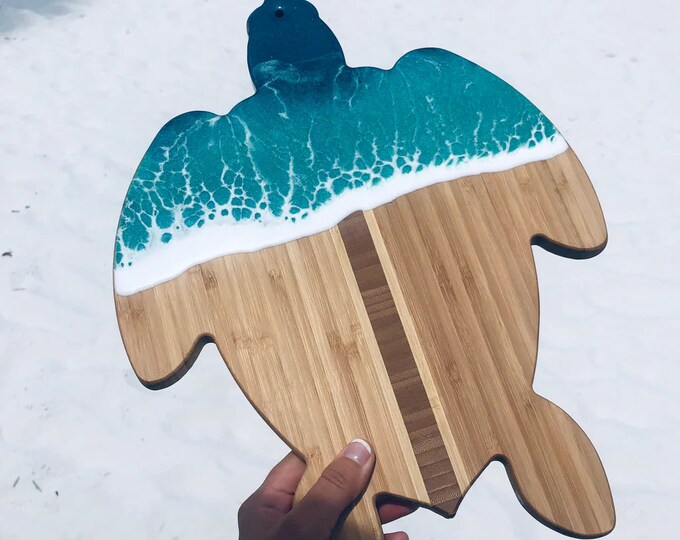 Sea Turtle Cheese Board, Bamboo Serving Board, Cutting Board, Resin Art ...