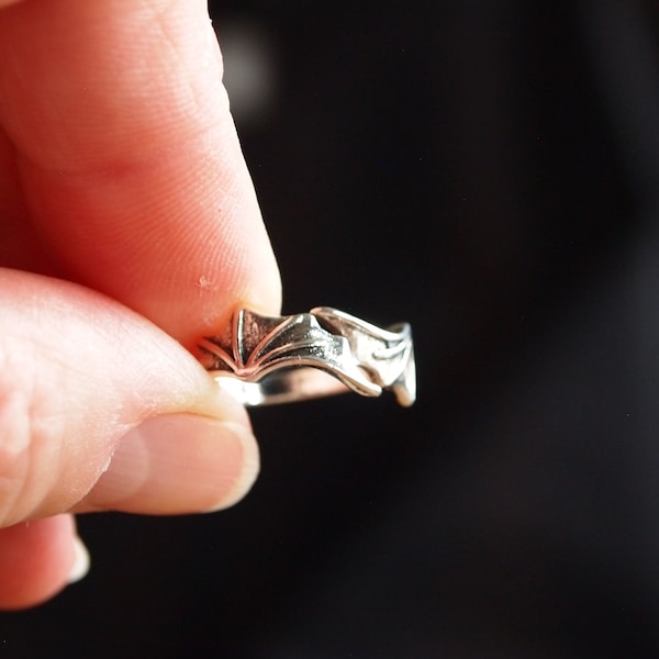 Mens Dragon With Wings Ring - Etsy