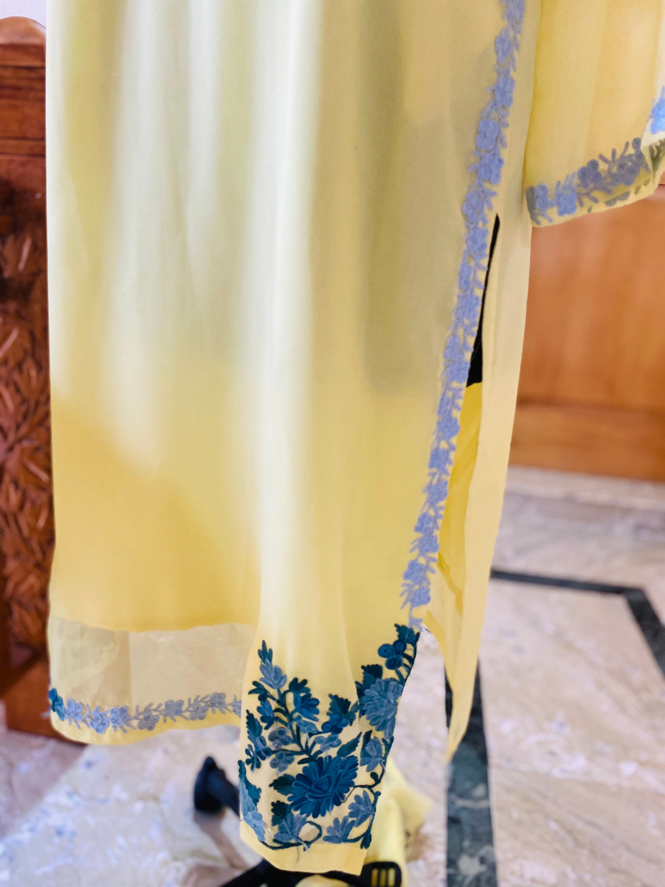 Kashmiri Suit, Kashmiri Suits, Designer Indian Ethnic Wear, Girls Dress ...